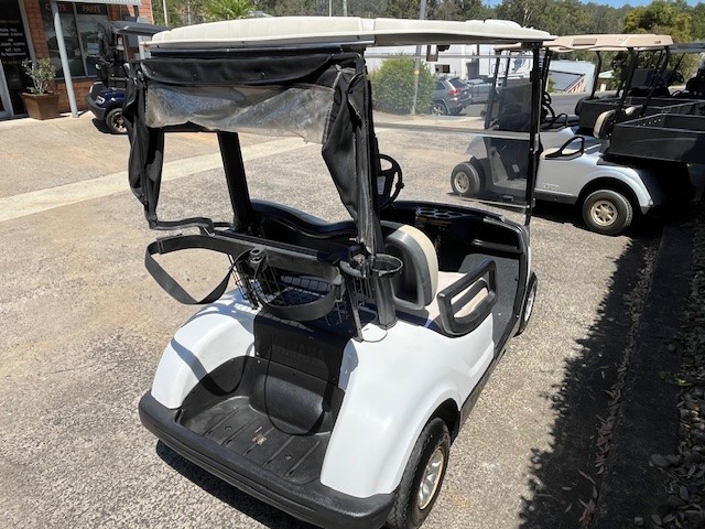 YAMAHA G29 PETROL GOLF CART 2010